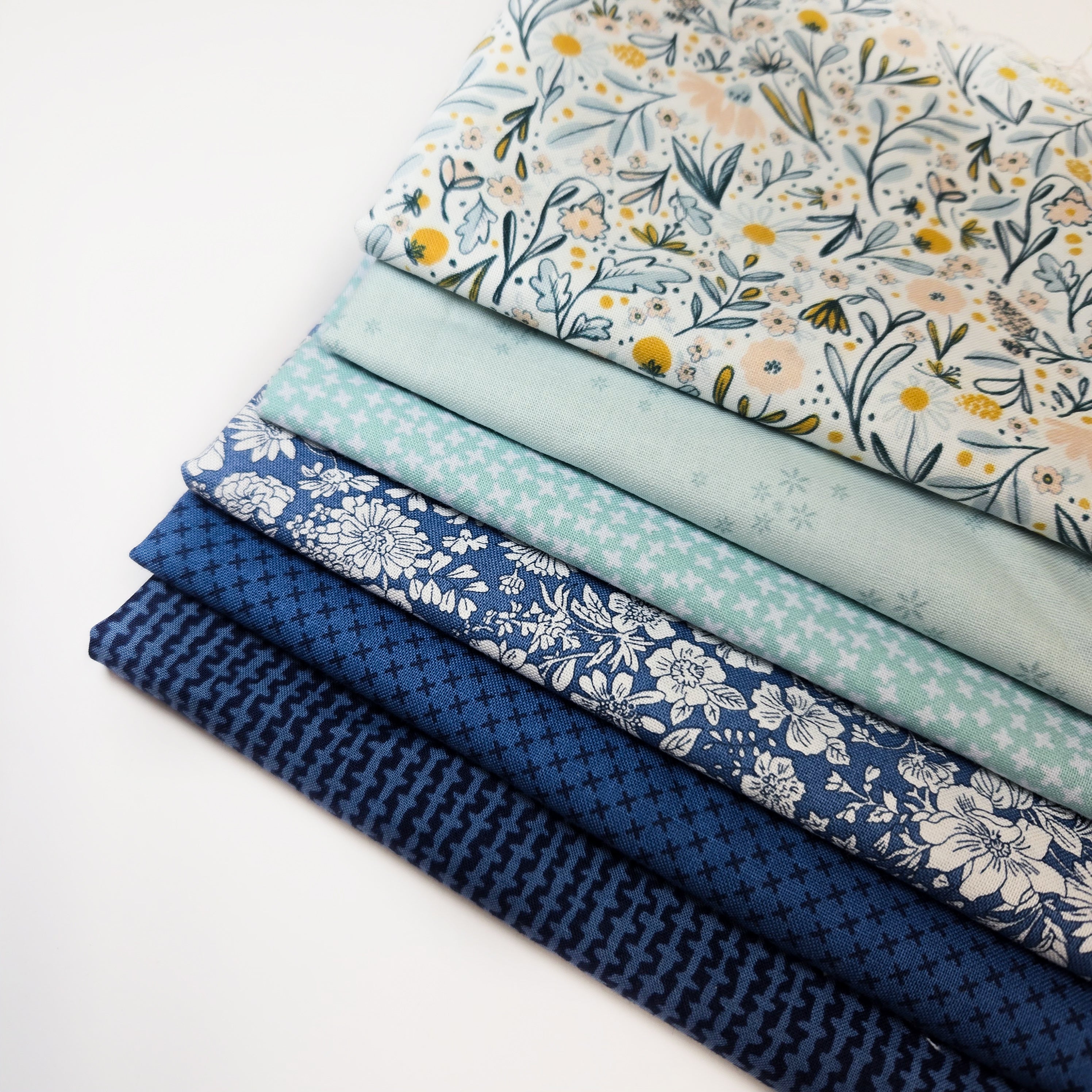 Scrap Pack #016 - 1 Yard – Stacked Fabric Company